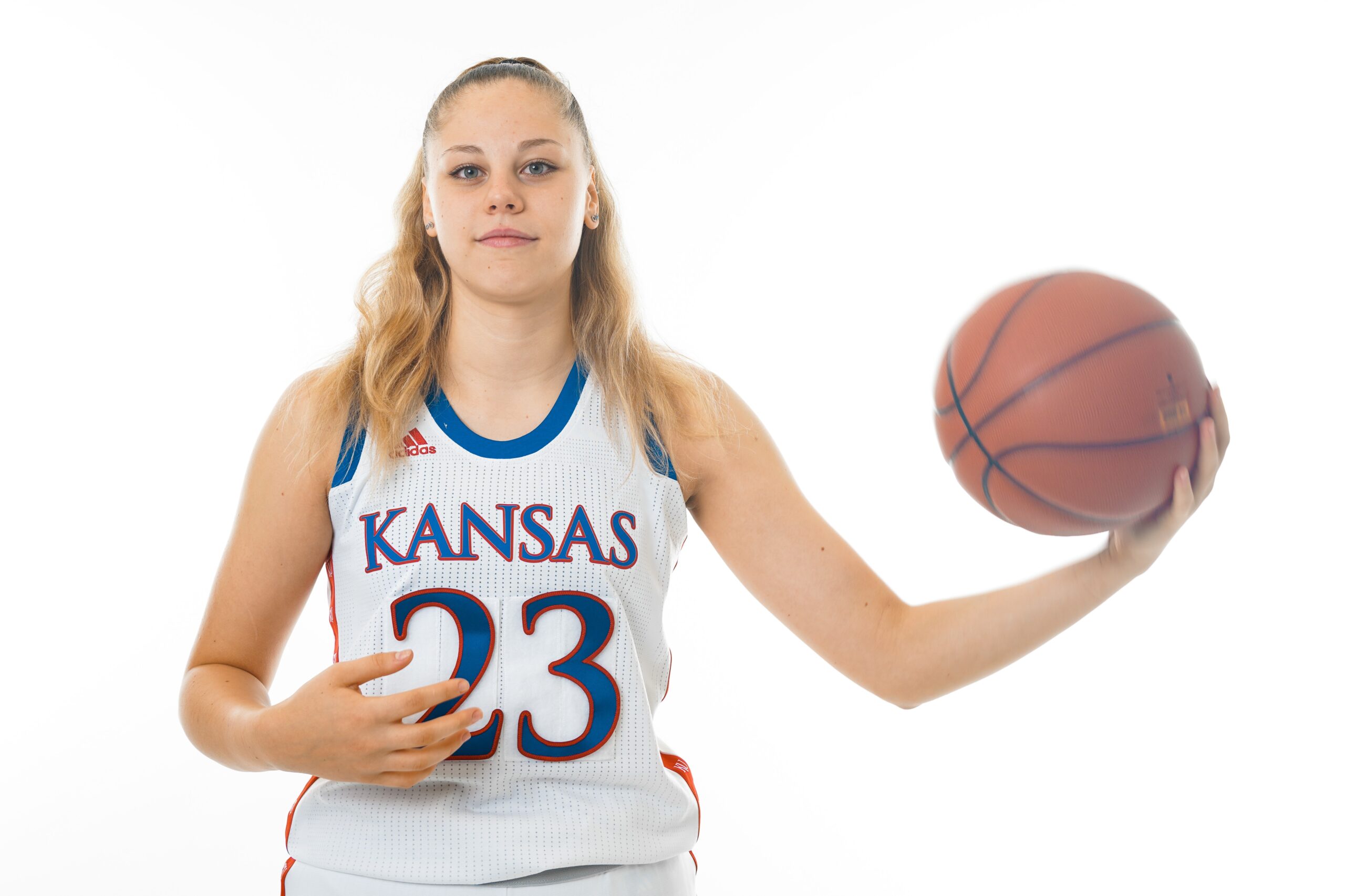 Hungary native Zsofia Telegdy ready to impact Kansas women’s basketball ...